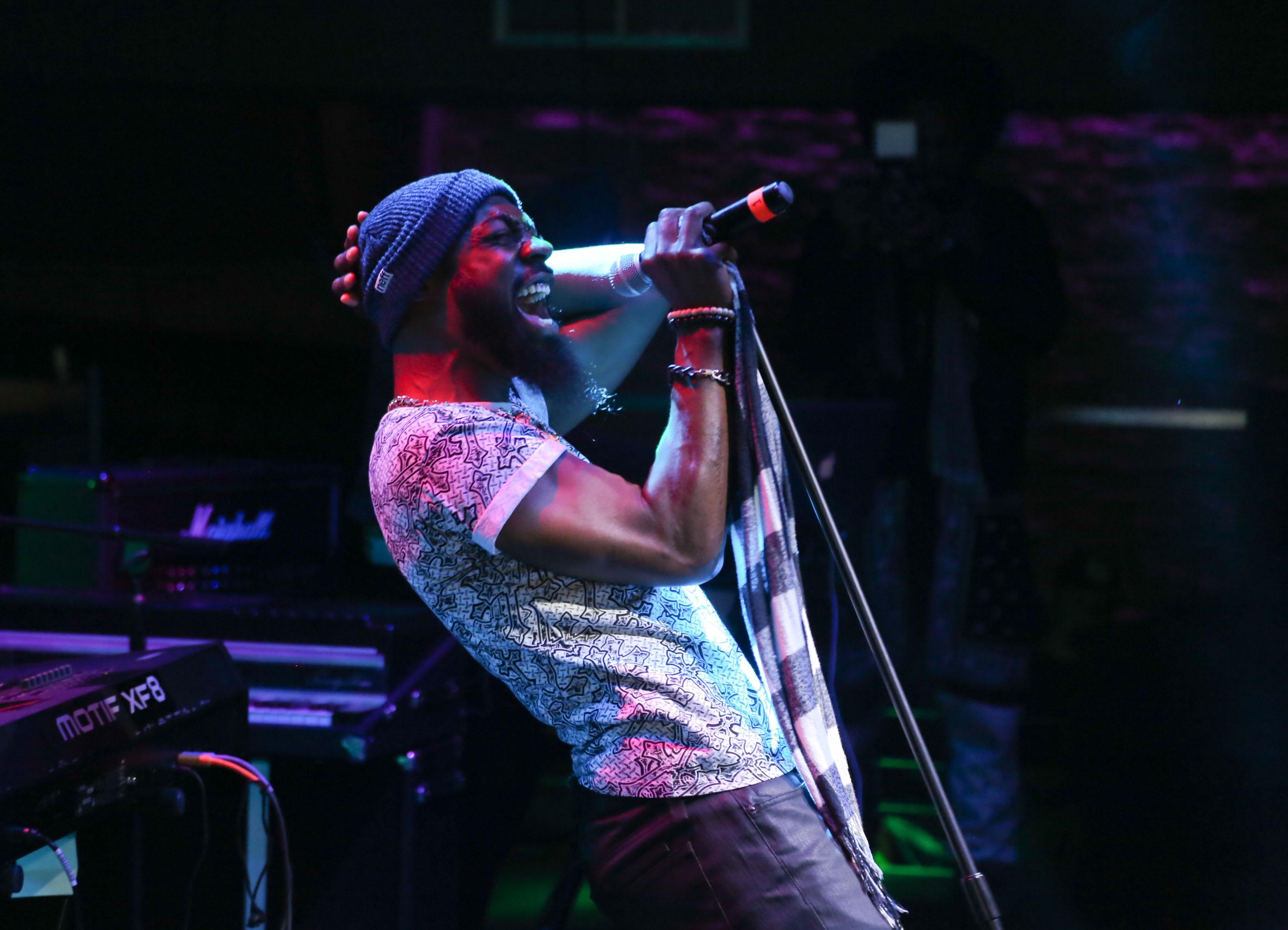 Mali Drops New Music - Praise 100.9