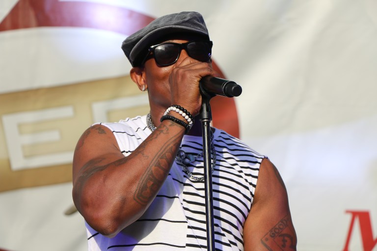 Calvin Richardson Shares Gospel Memories - Praise 100.9